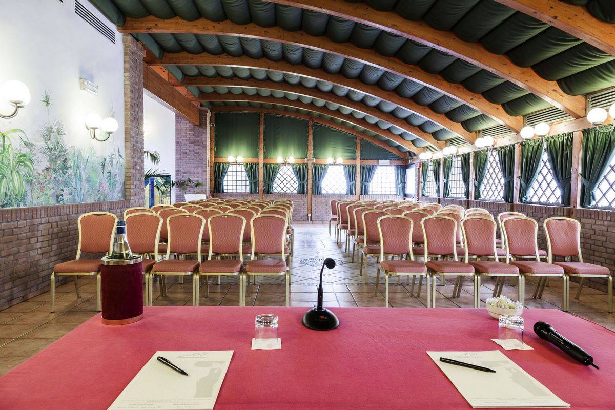 Meeting Room Milan - Doria Grand Hotel